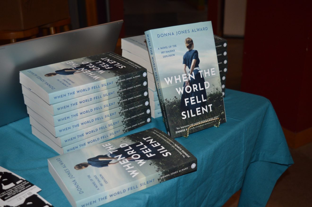 When The World Fell Silent by Donna Jones Alward – Dartmouth Book Exchange